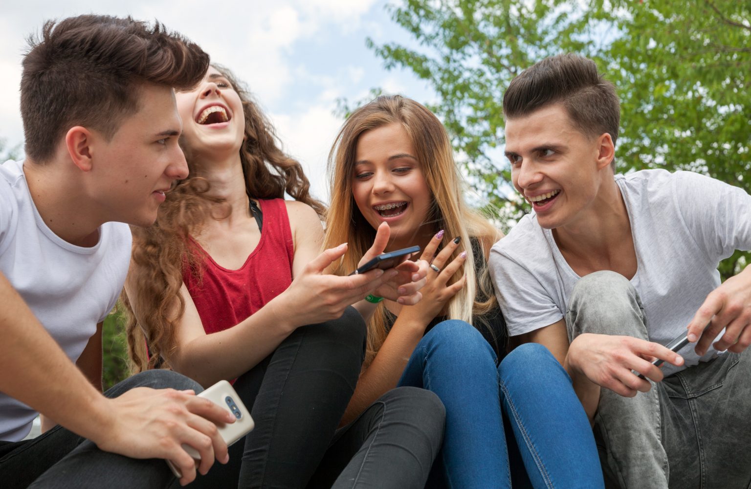 Let's Stream Together - Group Streaming With Friends